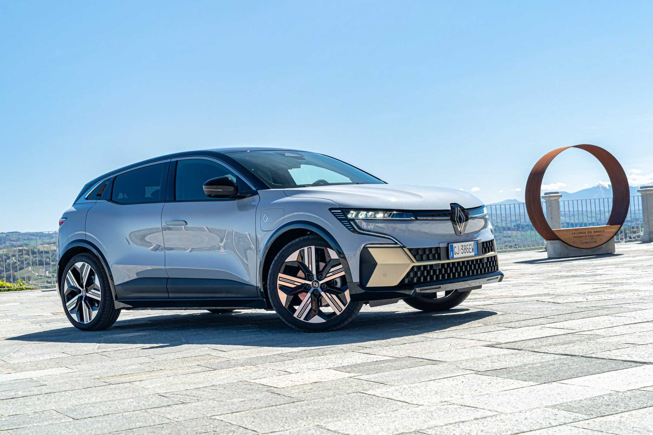 Renault Megane Plug In Hybrid